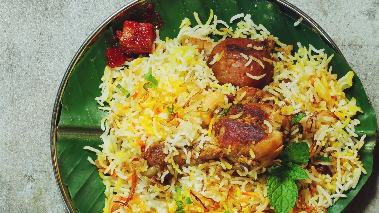 Banana Leaf Chicken | The Six O'Clock Show