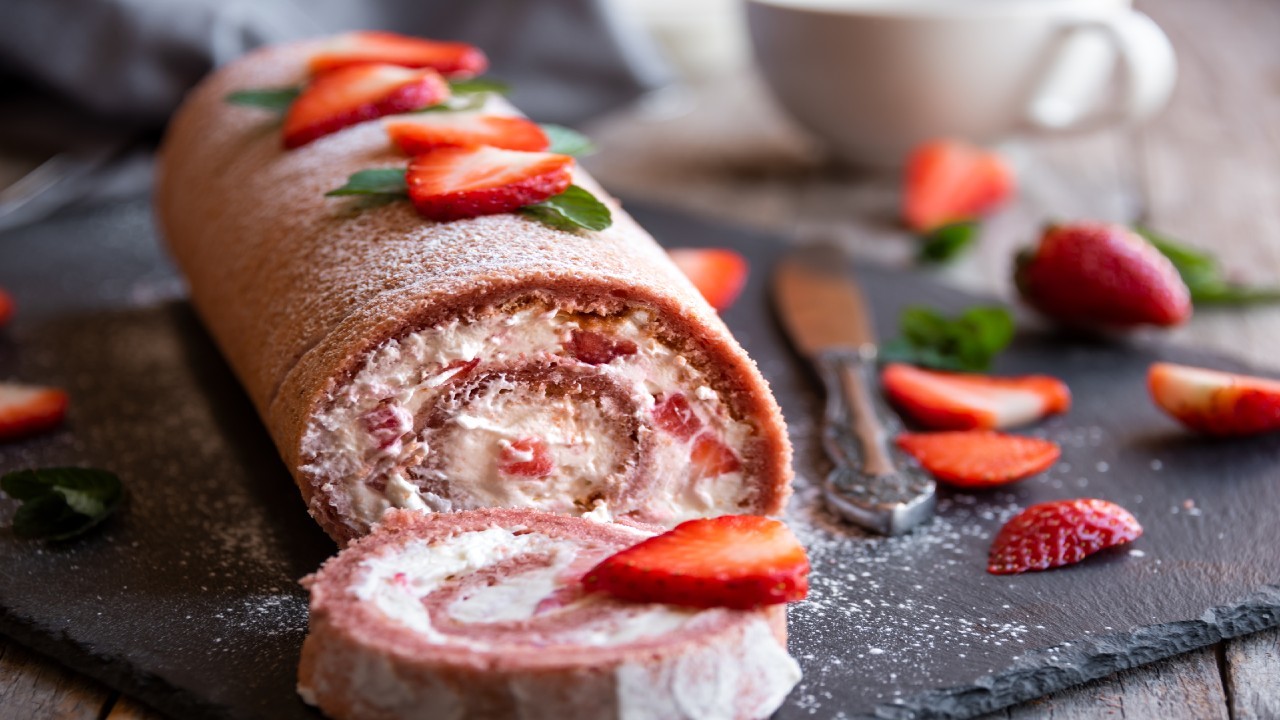 Summer Berry Swiss Roll | Ireland AM